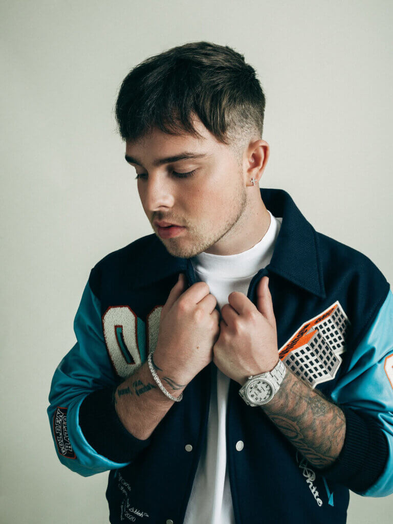 Mike Singer – “100Tausend“ (Single + offizielles Video) - POP-HIMMEL.de