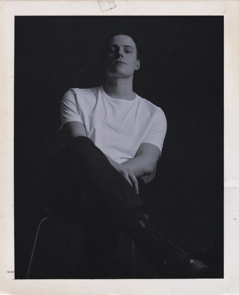 Tom Gregory - "River" (Single + offizielles Video) - POP-HIMMEL.de