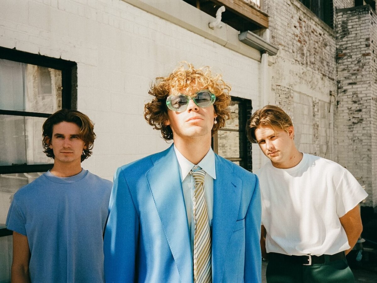 Almost Monday - “Cool Enough“ (Single + offizielles Video) - POP-HIMMEL.de