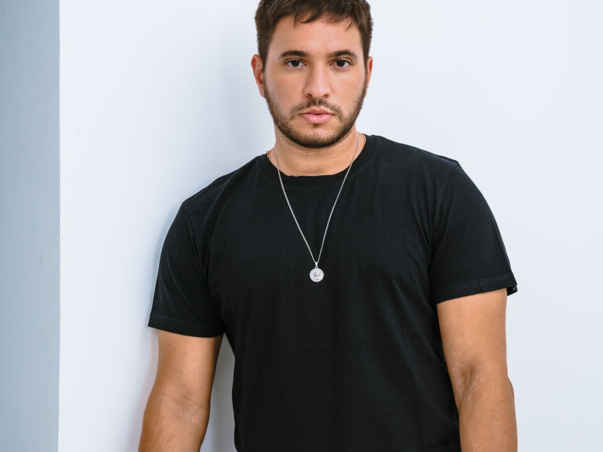 Jonas Blue & Why Don't We - "Don’t Wake Me Up" (Single + offizielles ...