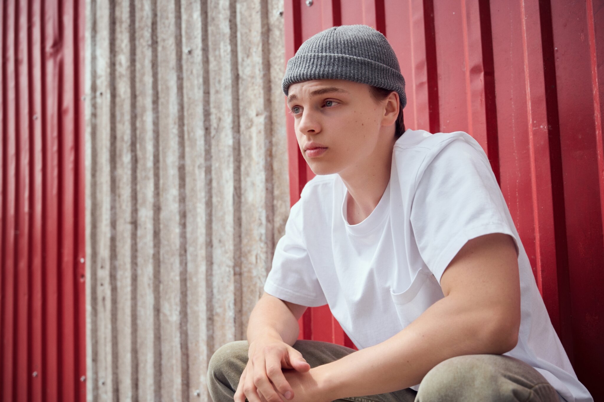 Marlon Hammer - “Hinter den Mauern“ (Single + offizielles Video) - POP ...