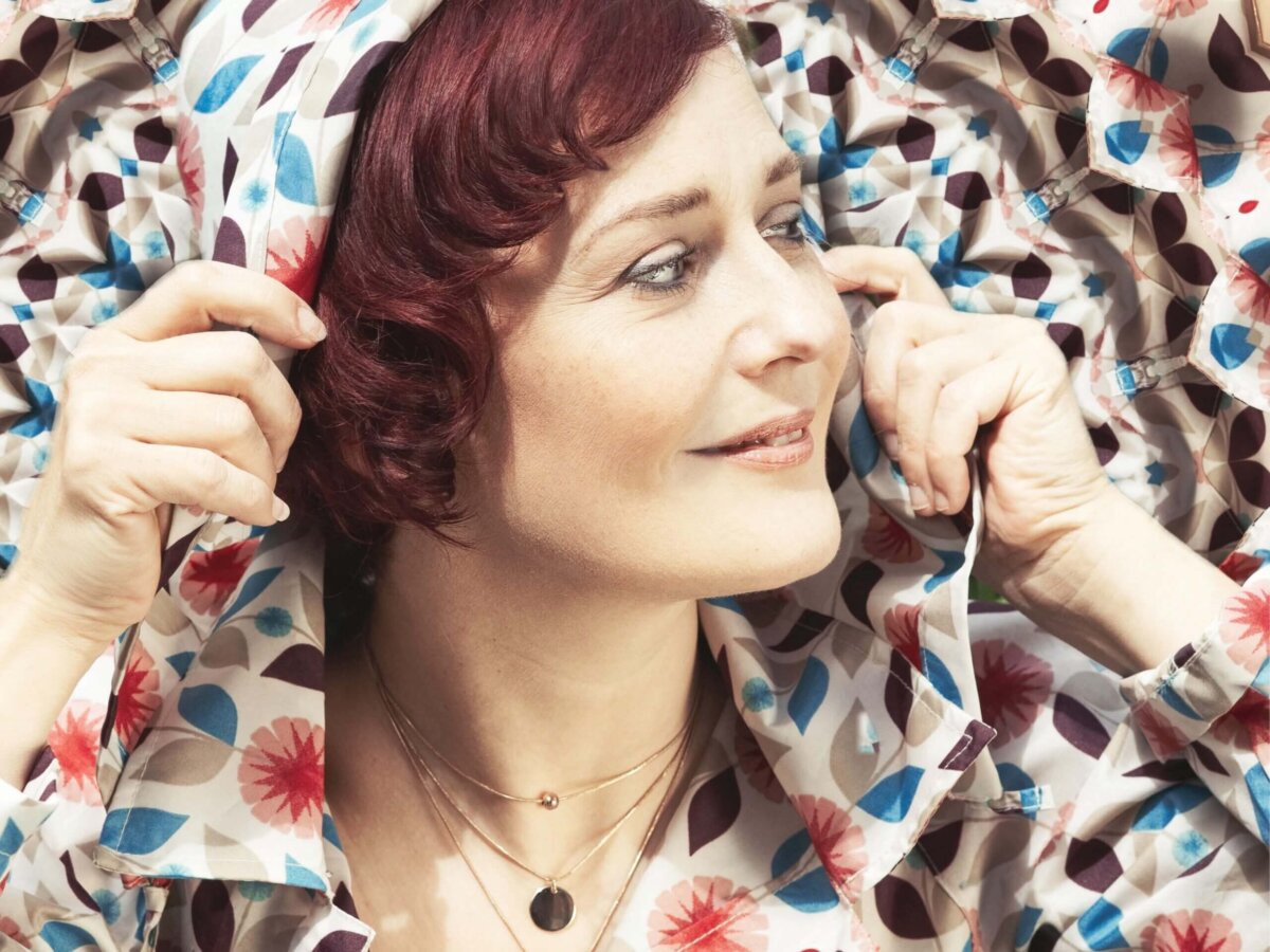 Diane Weigmann & Die Erste Liga - “In Guter Gesellschaft“ (Fanbox ...