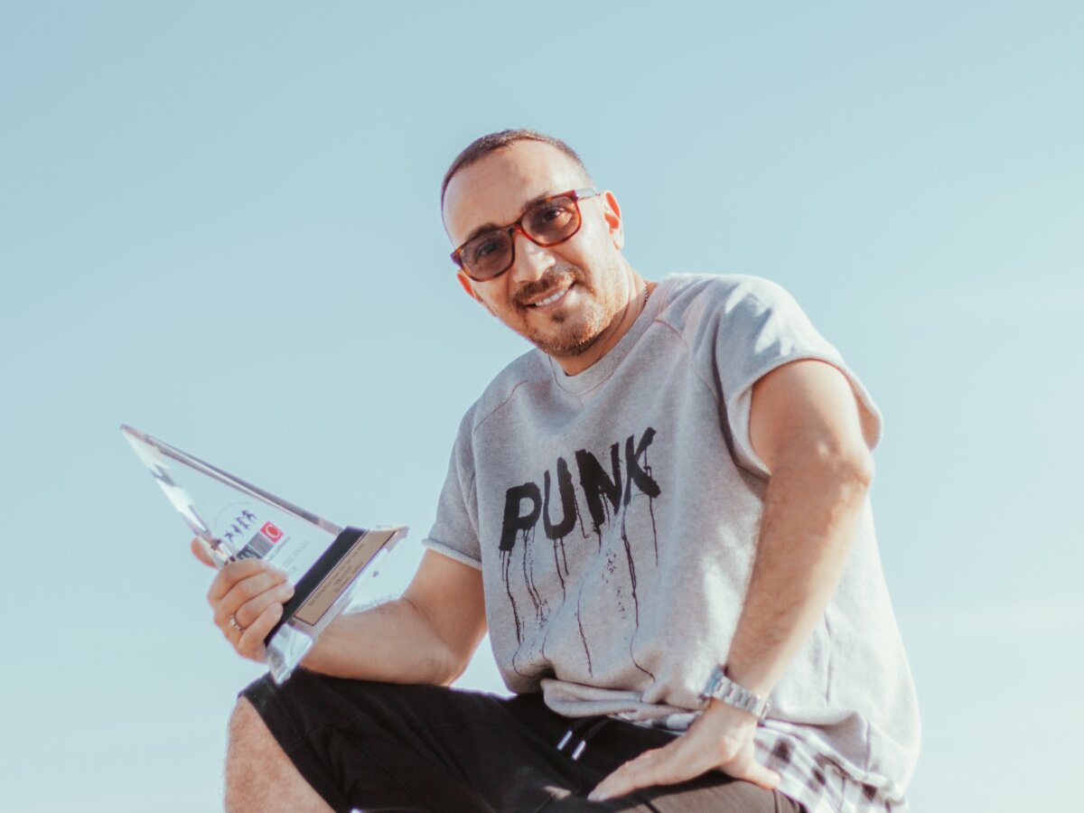 DJ Sammy x Jess Taggart x Micky Modelle - "Have You Ever Seen The Rain ...