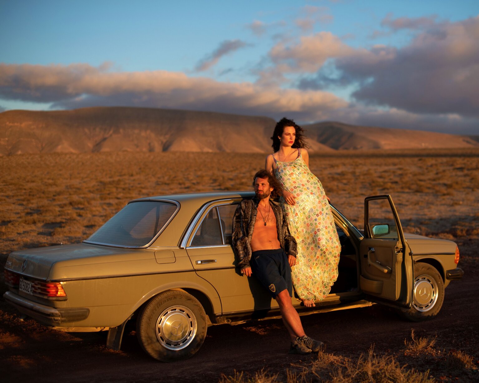 ISSA BLOCH - "Chérie" (Single + offizielles Video) - POP-HIMMEL.de